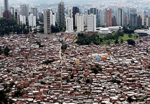 TRANSCEND MEDIA SERVICE » Mansions and Slums: The Inequality of Living ...
